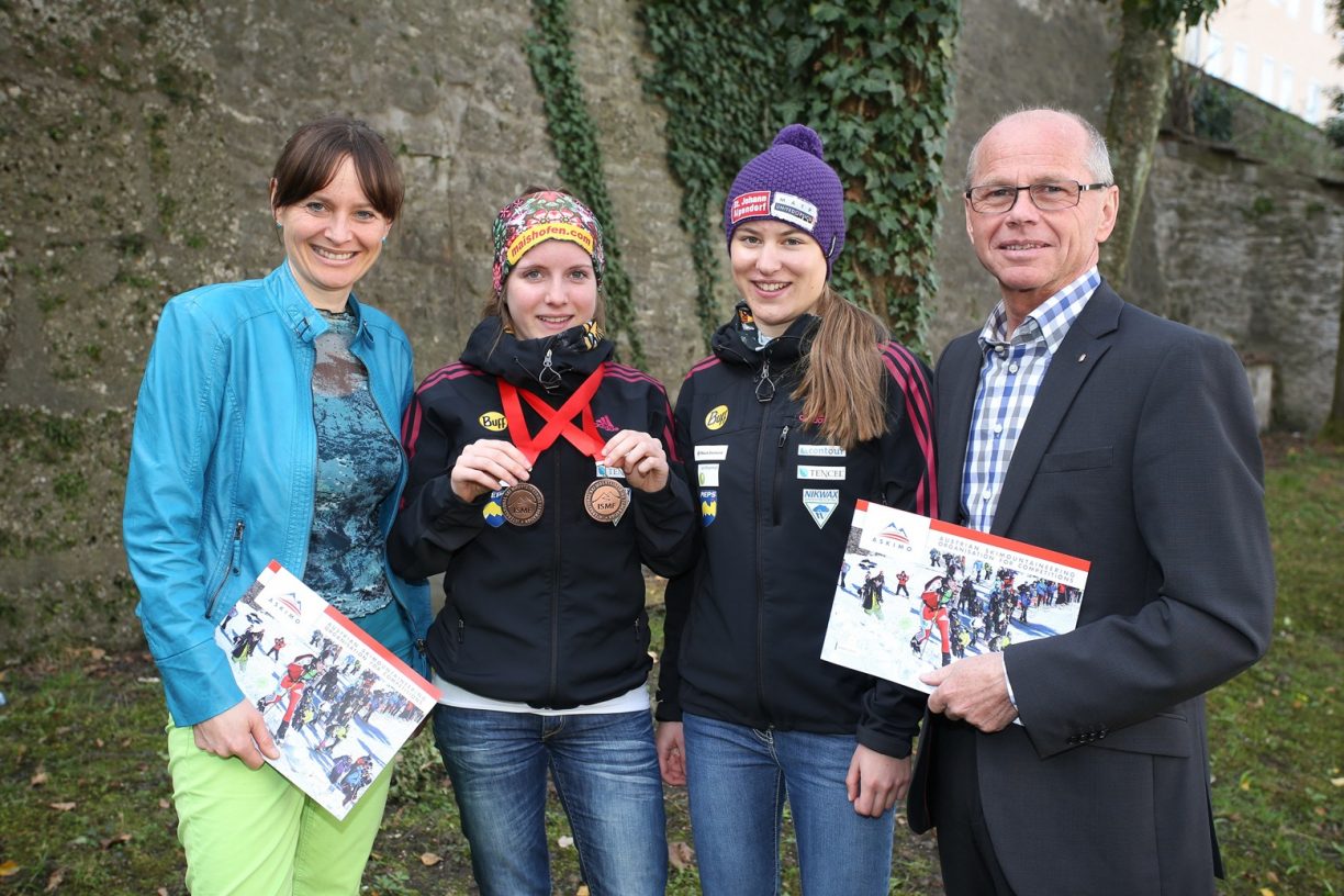 Empfang Gratulation Skibergsteigerinnen,im Bild v. li: LR Mag. Martina ...